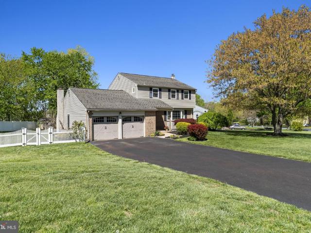 285 Manor Road