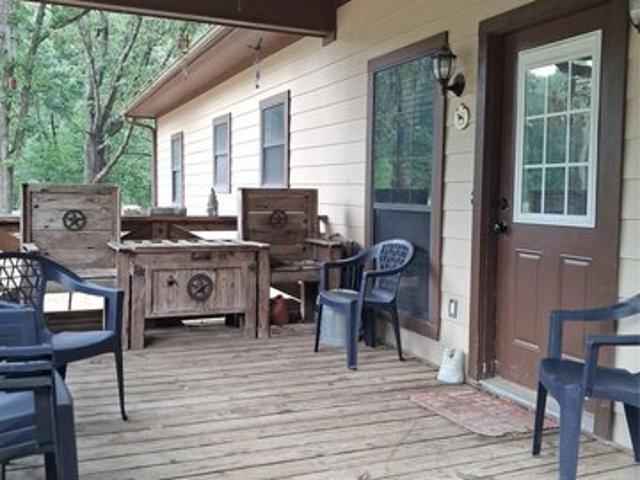 285 Mini Ln, Livingston, TX 77351