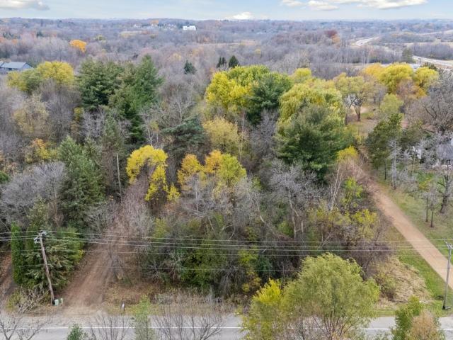 285 N Old Crystal Bay Rd N, Long Lake, MN 55356 | MLS #7020