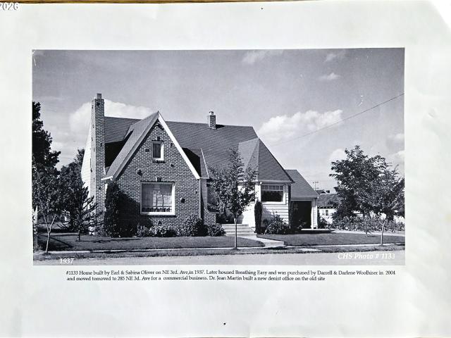285 ne 3rd ave