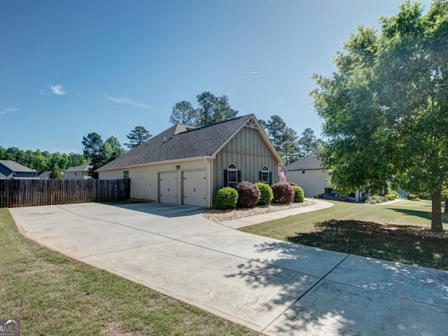 285 Savannah Drive