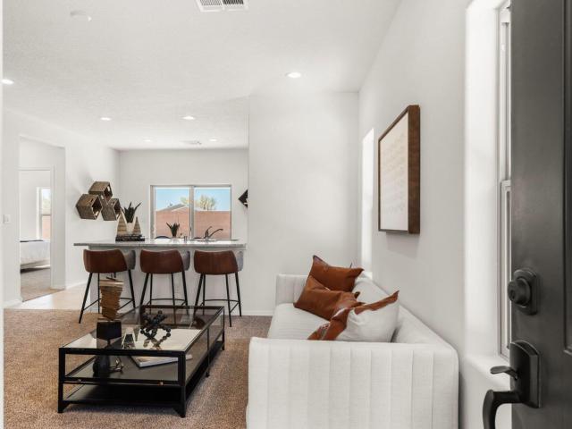 285 Spectrum Avenue SW