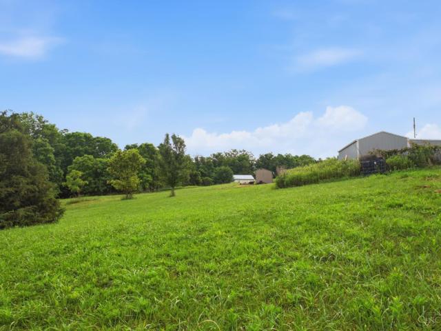285 Powers Lane