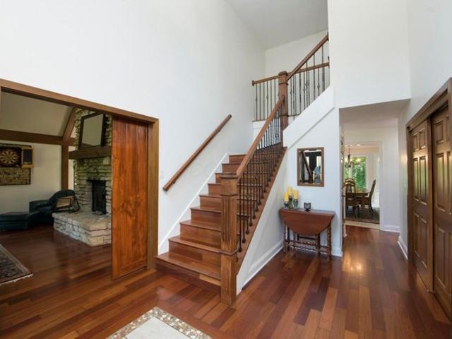 285 Partridge Bnd, Powell, OH 43065