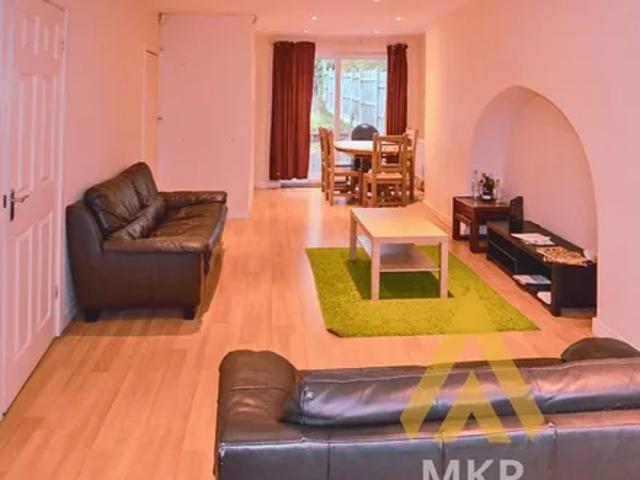 285 Quinton Road, Metchley, B17 0RB, United Kingdom | 3 bed house for rent #166631233 | Rentberry