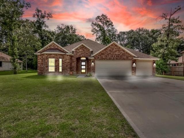 285 Road 66121, Dayton, TX 77535