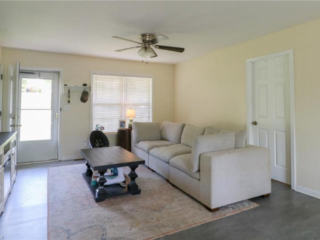 285 Raven Circle