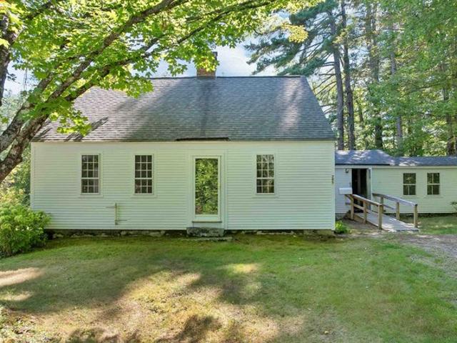285 Range Rd, Sandwich, NH 03227