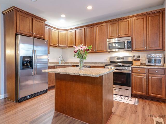285 Regency Court Unit B Court