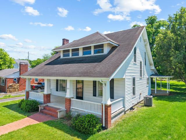 285 W Main Street