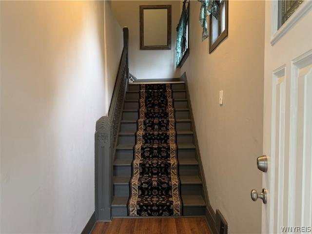 285 West Avenue # 2