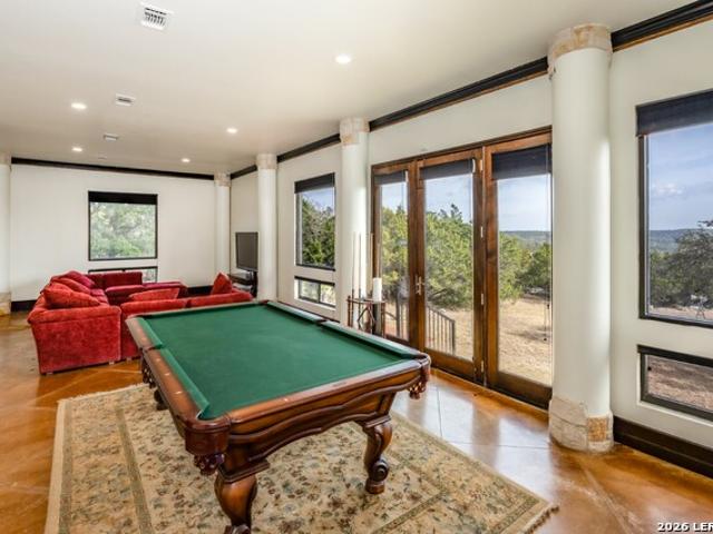 285 Timberhill
