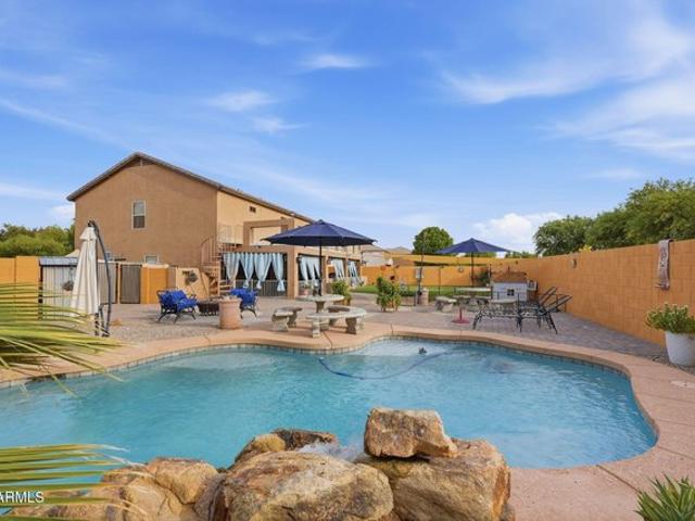 28650 N Obsidian Dr, San Tan Valley, AZ 85143