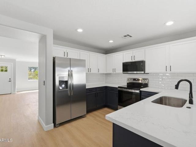 28654 N Olivine Ct, San Tan Valley, AZ 85143