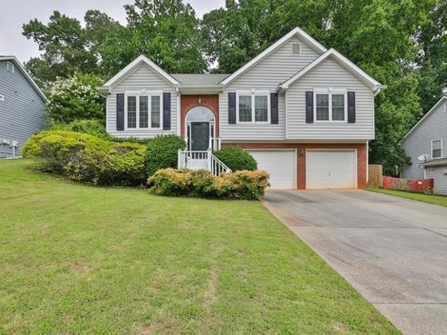 2865 Maple Vista Ln, Lawrenceville, GA 30044