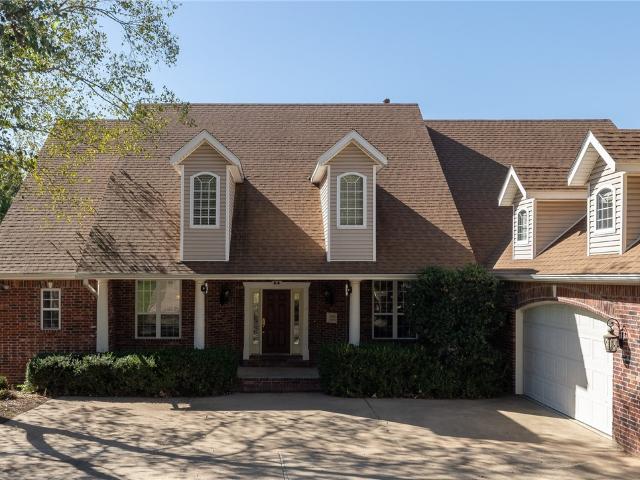 2865 N Dorchester Drive