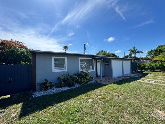 2865 NE 13th Ave, Pompano Beach, FL 33064