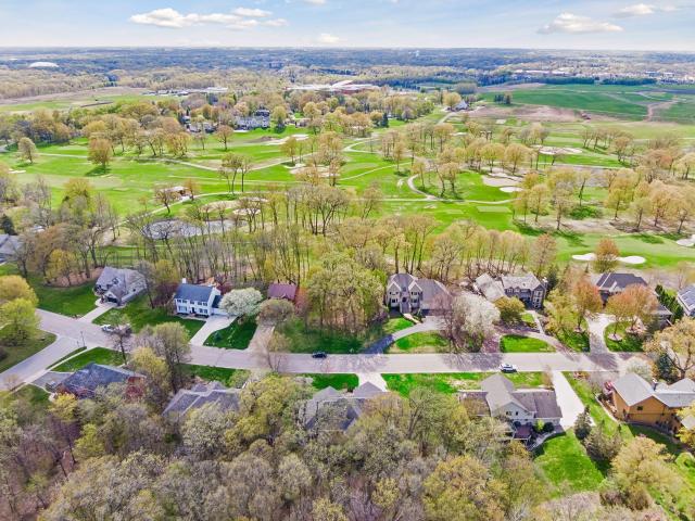 2865 Autumn Woods Drive