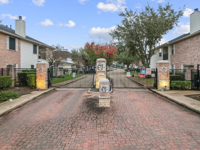 2865 Westhollow Dr, Unit 2, Houston, TX 77082 | MLS #61004