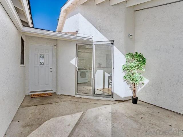 2866 Whitney St, San Diego, CA 92111 | MLS #260004 | Compass
