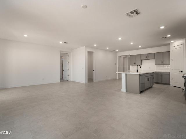 2868 Mecklenburg Way, San Tan Valley, AZ 85143 | MLS #6986