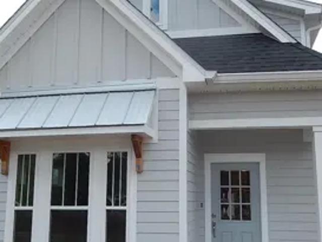2868 Blue Blossom Trl, 3 beds, 2 full baths