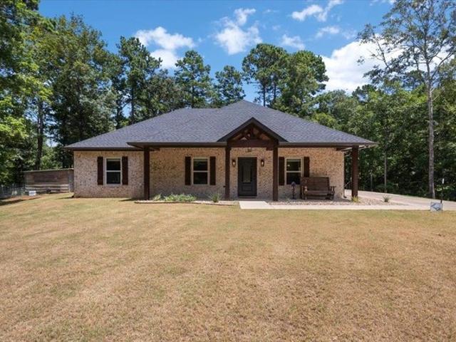 2868 E Loop 390 N, Marshall, TX 75672