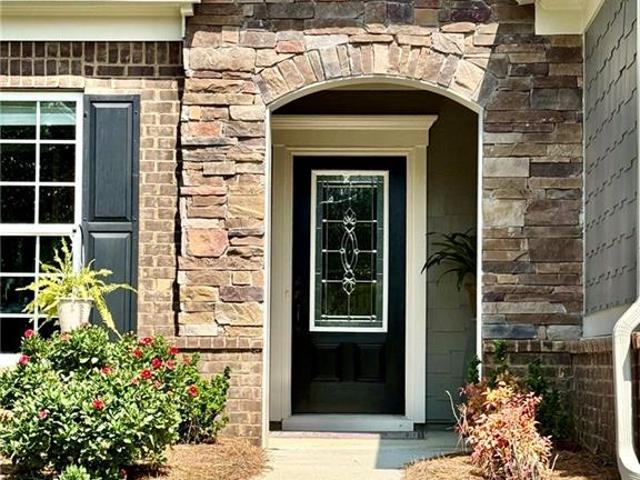 2868 Goldfinch Circle