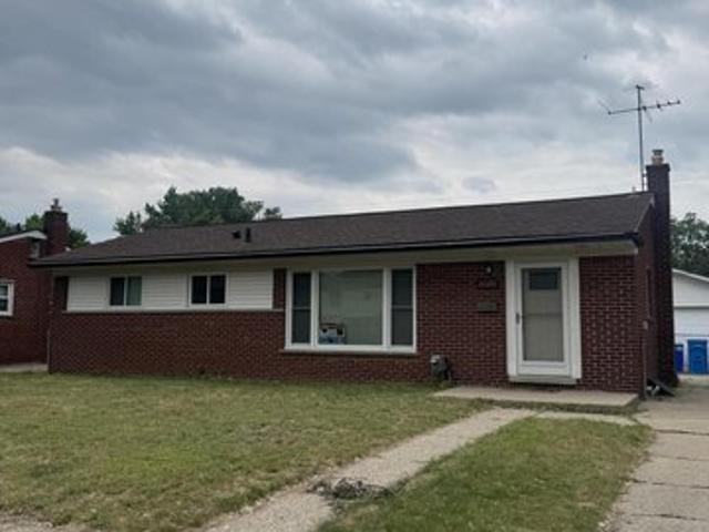 28691 Hales St, Madison Heights, MI 48071
