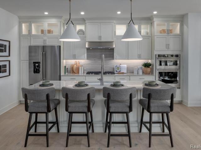 2869 Lila Lane
