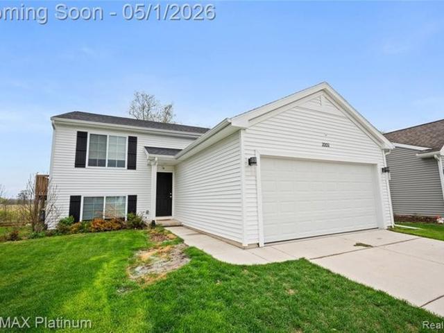2869 W Sycamore River Dr, Handy Township, MI 48836