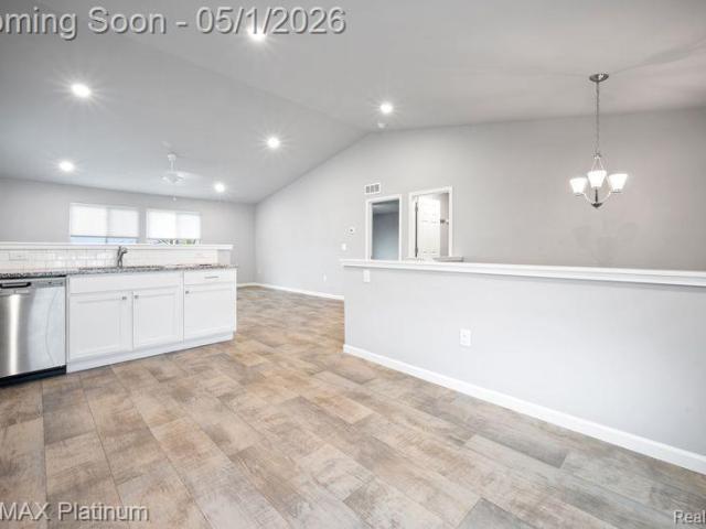 2869 W Sycamore River Drive