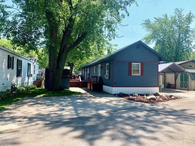 2860 N Tamarac Dr Unit 214, Ludington, MI 49431