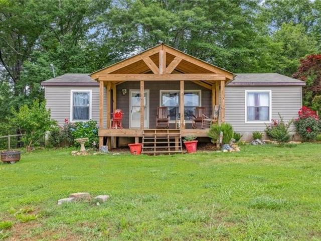 2860 Jack Bryant Cir, Gainesville, GA 30507