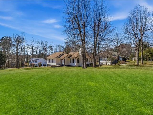 2860 Powder Horn Trail SW