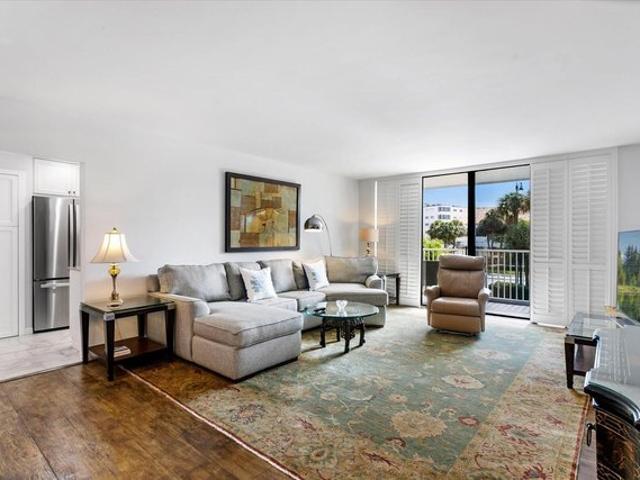 2860 S Ocean Blvd Apt 214, Palm Beach, FL 33480
