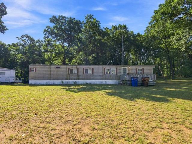 2860 W 7th Ave, Eaton, WI 53936