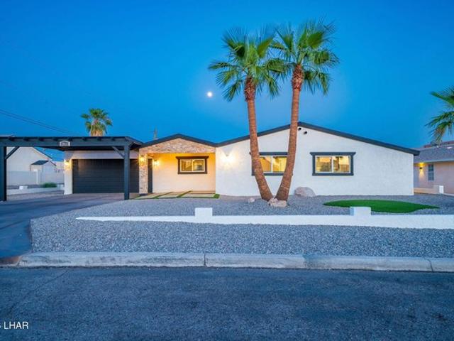 2860 War Eagle Dr, Lake Havasu City, AZ 86406