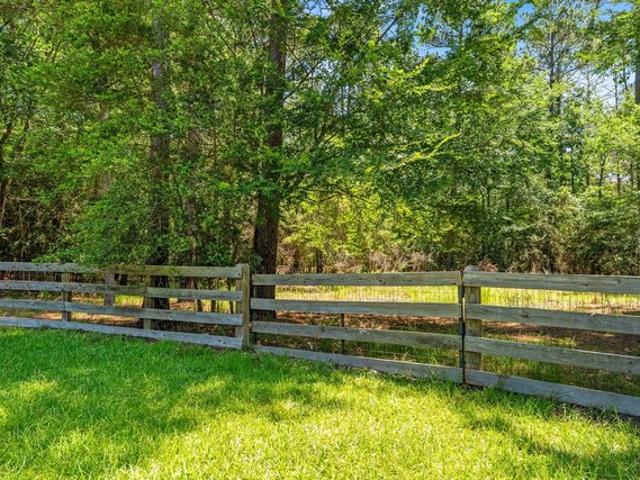 28613 Beth Marie, Magnolia, TX 77355