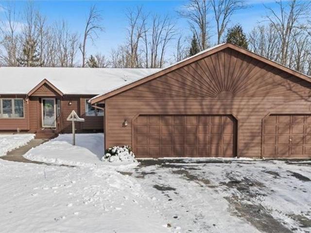 28612 Norberg Dr, Grand Rapids, MN 55744