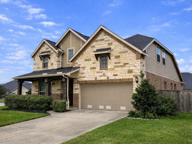 28614 Oakmist Point Lane