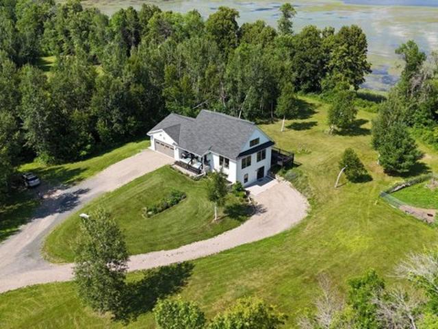 28615 Quail Rd, Shafer, MN 55074