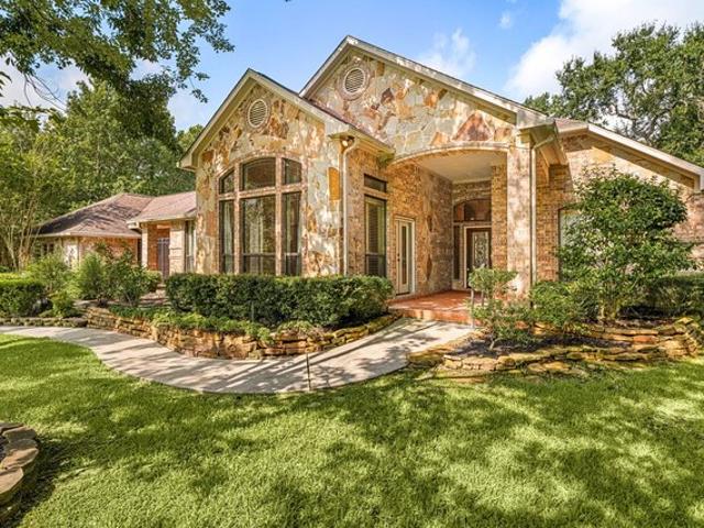 28618 Benders Crossing Dr, Spring, TX 77386