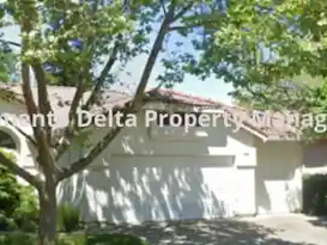 2861 Mallorca Ln, 3 beds, 2 full baths