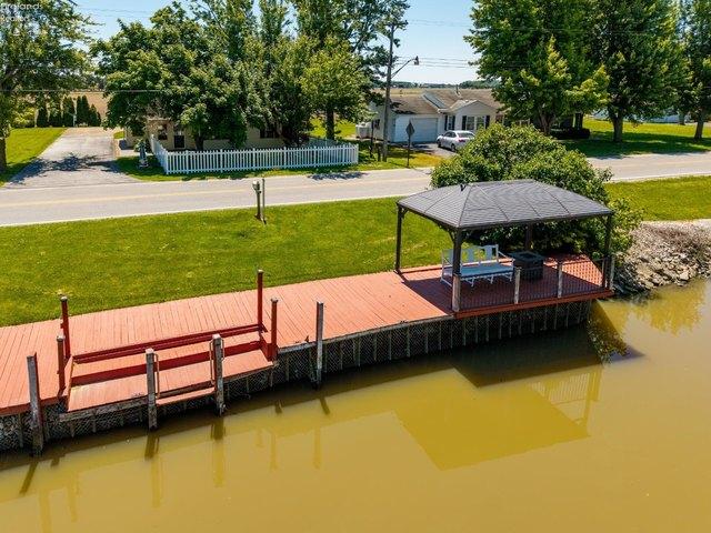 2861 County Road 198, Fremont, OH 43420