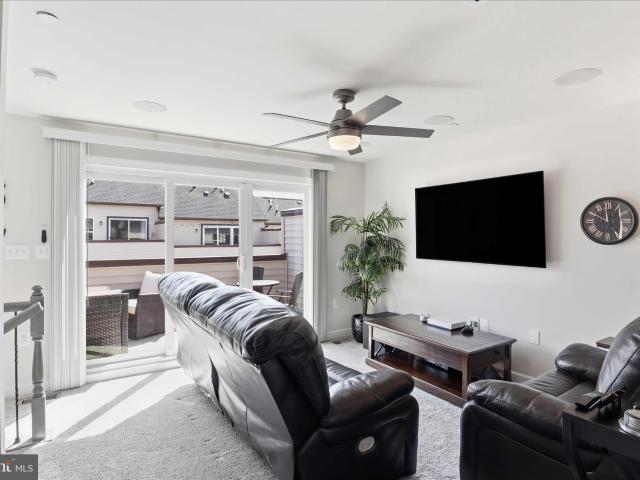 2861 Hokie Ln, Alexandria, VA 22306 | MLS #VAFX2325