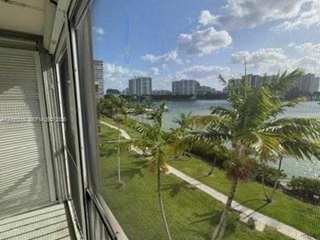 2861 Leonard Dr Apt F514, Aventura, FL 33160