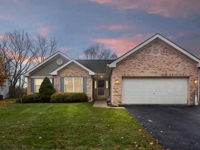 28621 Wagon Trail Rd, Lakemoor, IL 60051 | MLS #12611 | Compass