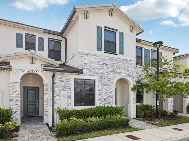 28625 SW 132nd Ct, Homestead, FL 33033