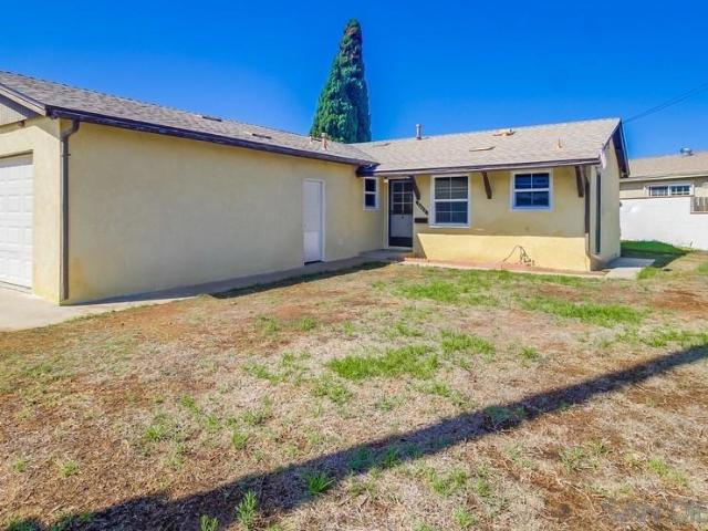 2862 Mimika Pl